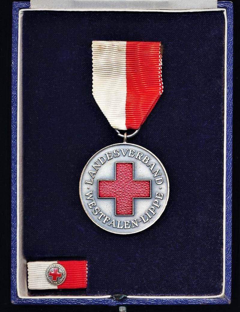 Aberdeen Medals | Germany (Including Third Reich): Lot of German Red ...