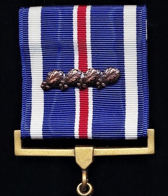 Aberdeen Medals | United States: Distinguished Flying Cross. With 4 x ...