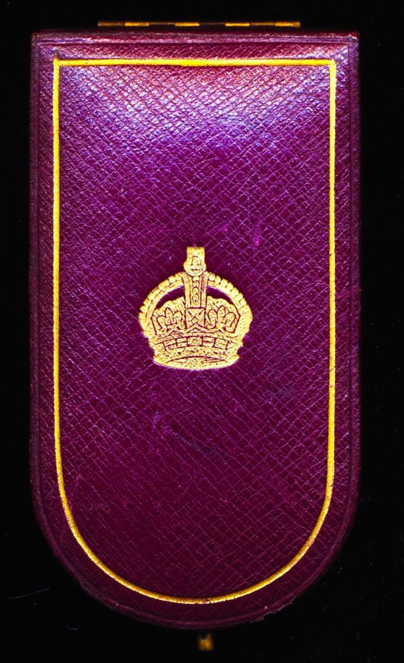 Aberdeen Medals | Military Cross: Case of issue. 1915-1936 era, and as ...