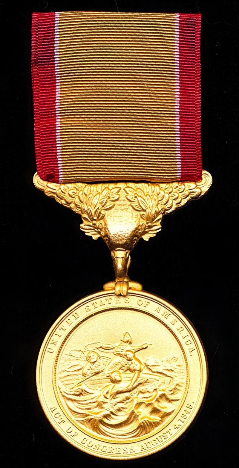 Aberdeen Medals | United States: Gold Life Saving Medal. This type ...
